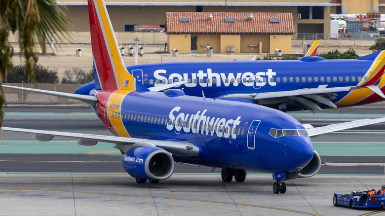 These US Airlines Permanently Cancelled Flight Routes In 2026, Leaving ...