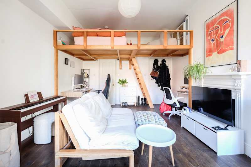 20 Best Sleeper Sofas for Small Spaces, According to Editors - AOL