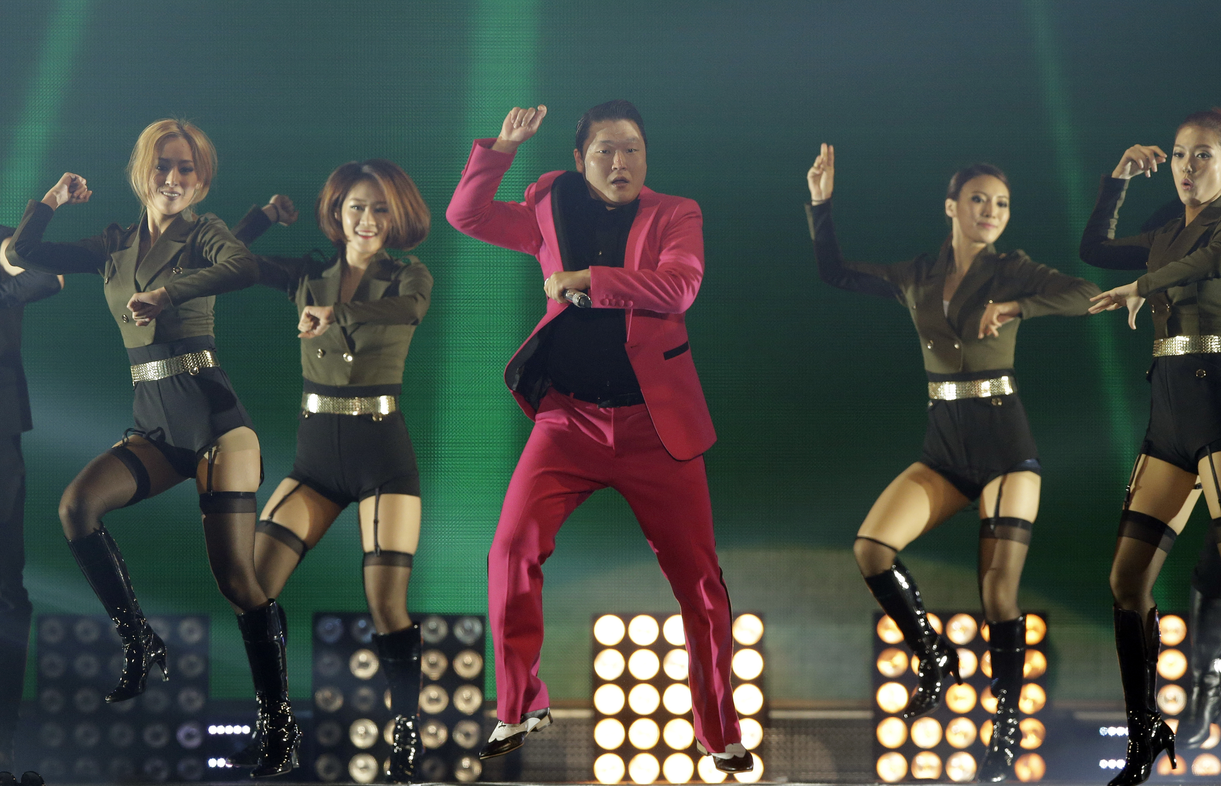 A 'Gangnam Style' stock gets an AI sequel: Chart of the Day - AOL