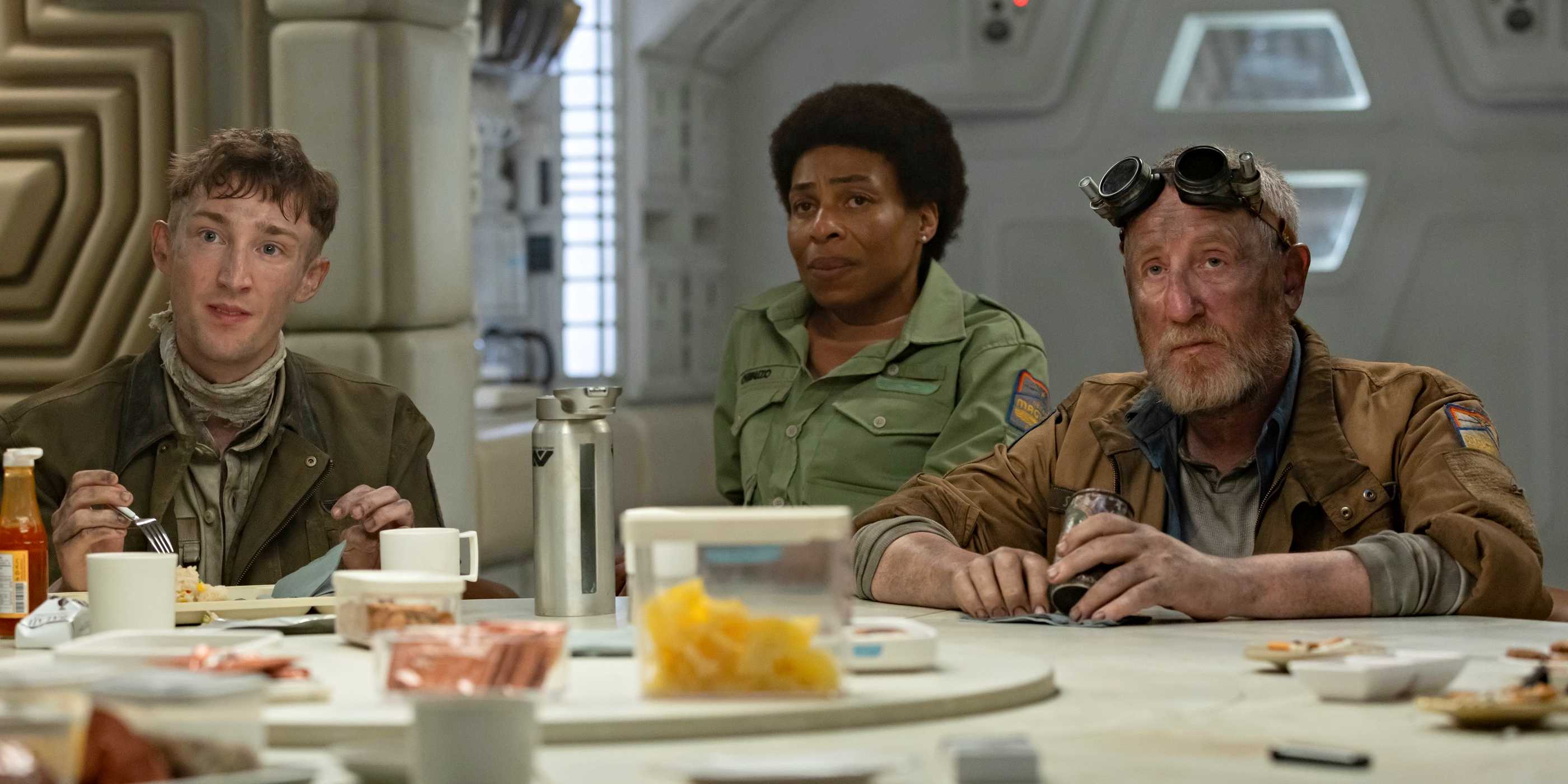 Ridley Scott’s Near-Perfect Sci-Fi Series Just Changed the Franchise’s ...
