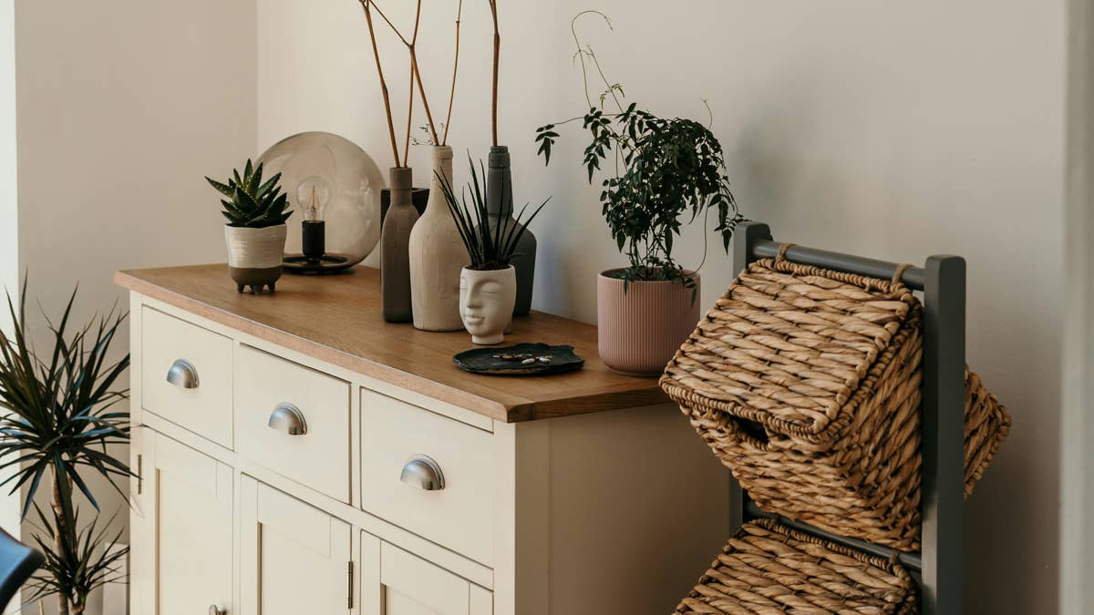 What Is the 'Soft Summer' Decor Trend? Designers Weigh in on the Airy ...