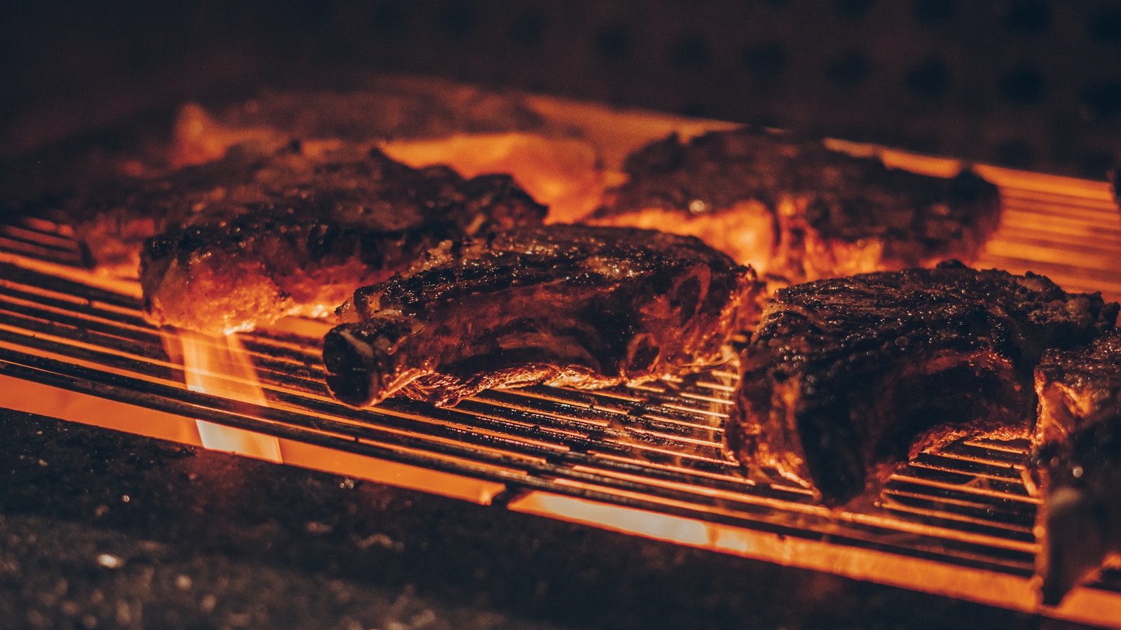 10 grilling rules that everyone should know this summer - AOL