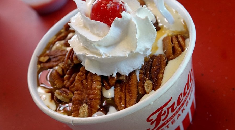 6 Fast-Food Ice Cream Sundaes That People Still Love, And 6 That Are ...