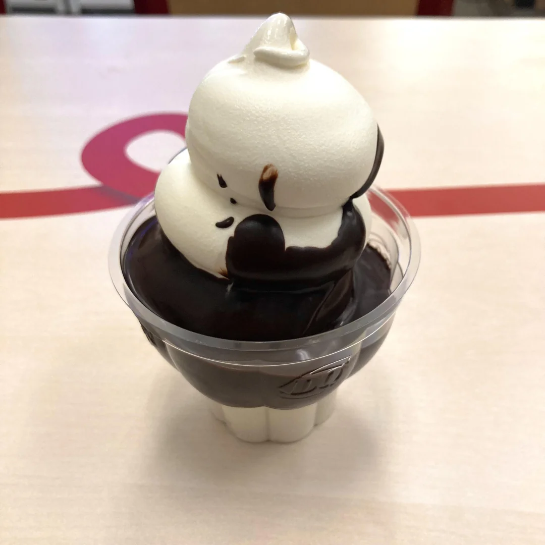 6 Fast-Food Ice Cream Sundaes That People Still Love, And 6 That Are ...