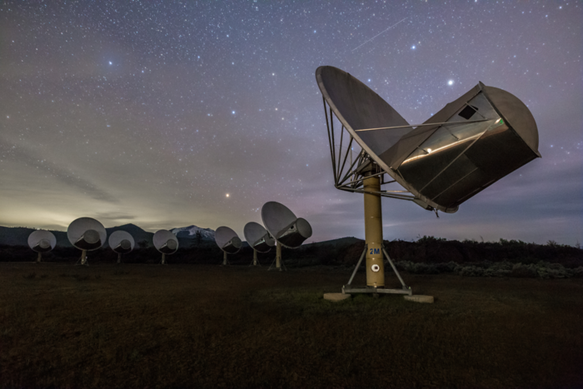 Moon dust may be hiding signs of pulverised alien technology, scientist ...