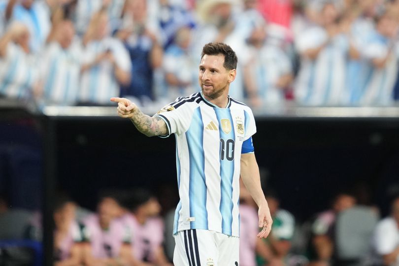 World Cup presenter quits mid-tournament after Lionel Messi controversy ...