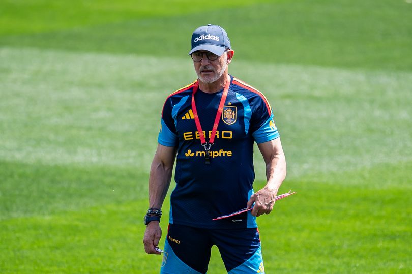 Spain head coach fires back at critics after World Cup tie with Cape ...