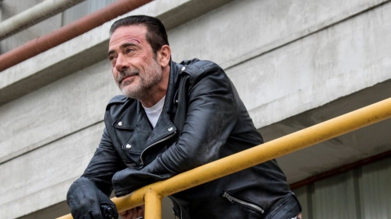 Looper Survey: The Absolute Least Likable Character On The Walking Dead ...