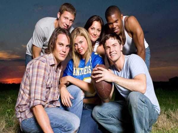 Friday Night Lights stars tackle San Antonio on 20th anniversary tour - AOL