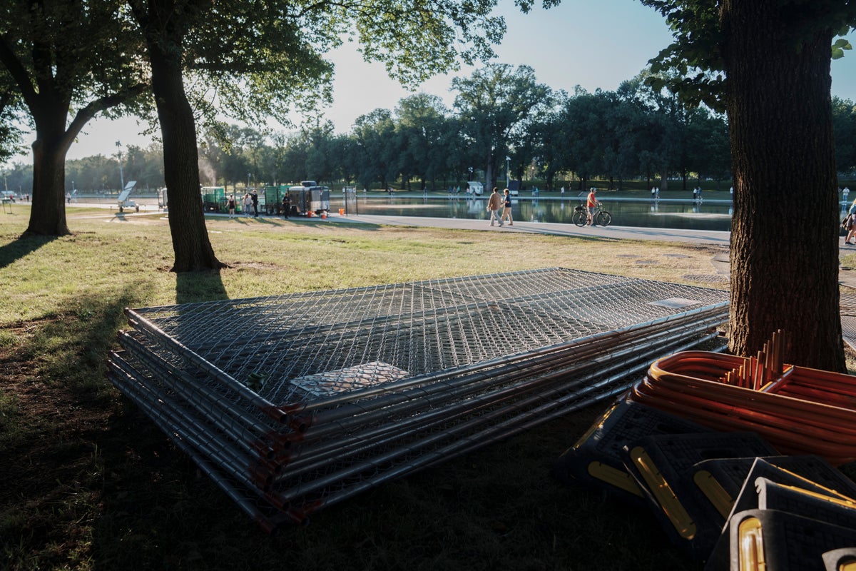 AOC’s two-word retort to Trump over his Reflecting Pool ‘swamp’ is the ...