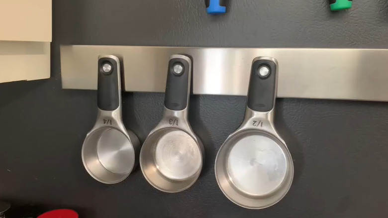 8 Measuring Cup Storage Ideas To Tame Cluttered Kitchen Drawers - AOL