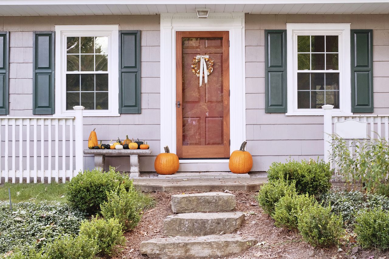 Designers Say These 5 Front Entrance Features Always Look Bad—What to ...