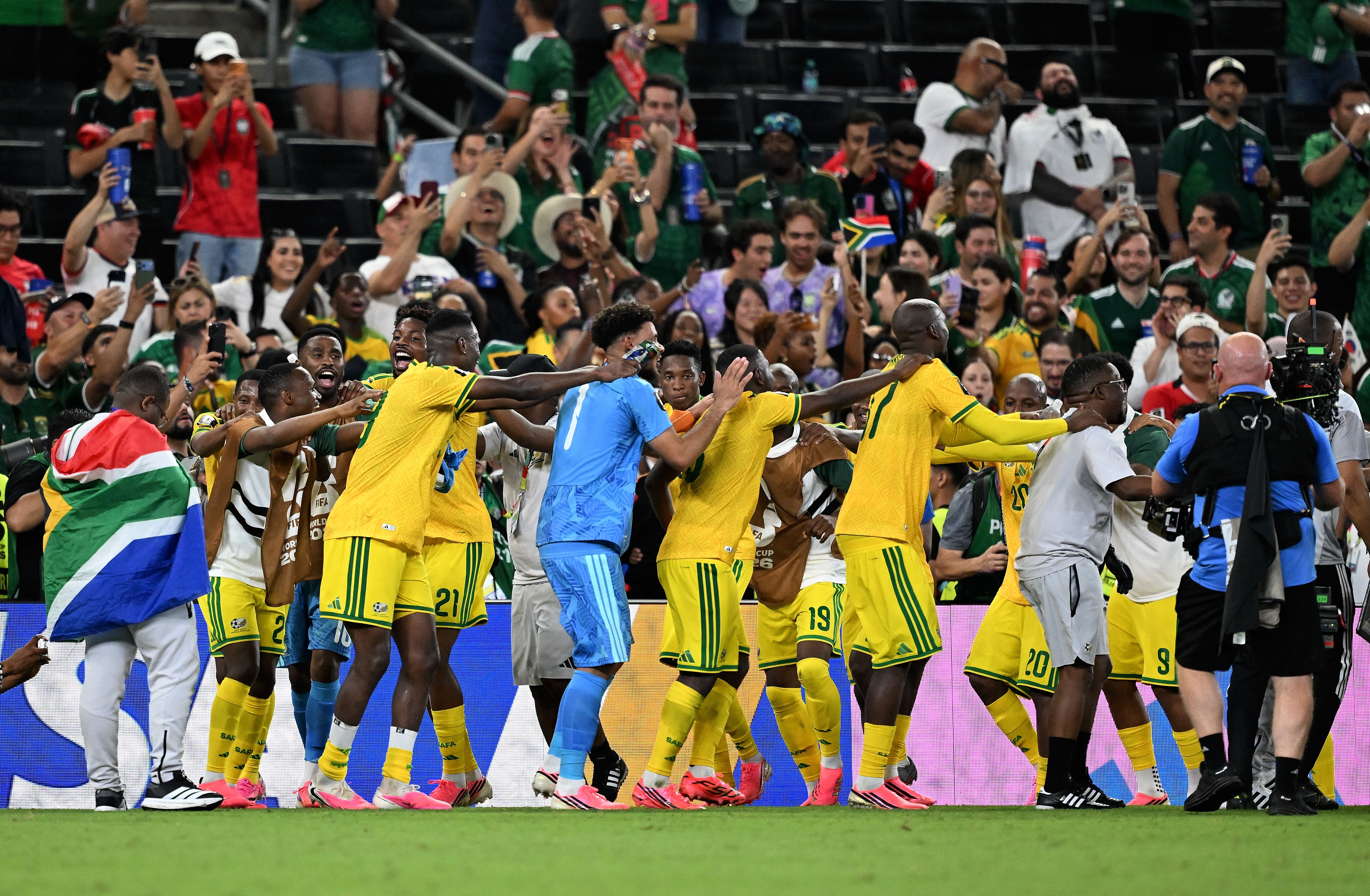World Cup 2026: Early odds, picks for Round of 32 matchups as they are ...