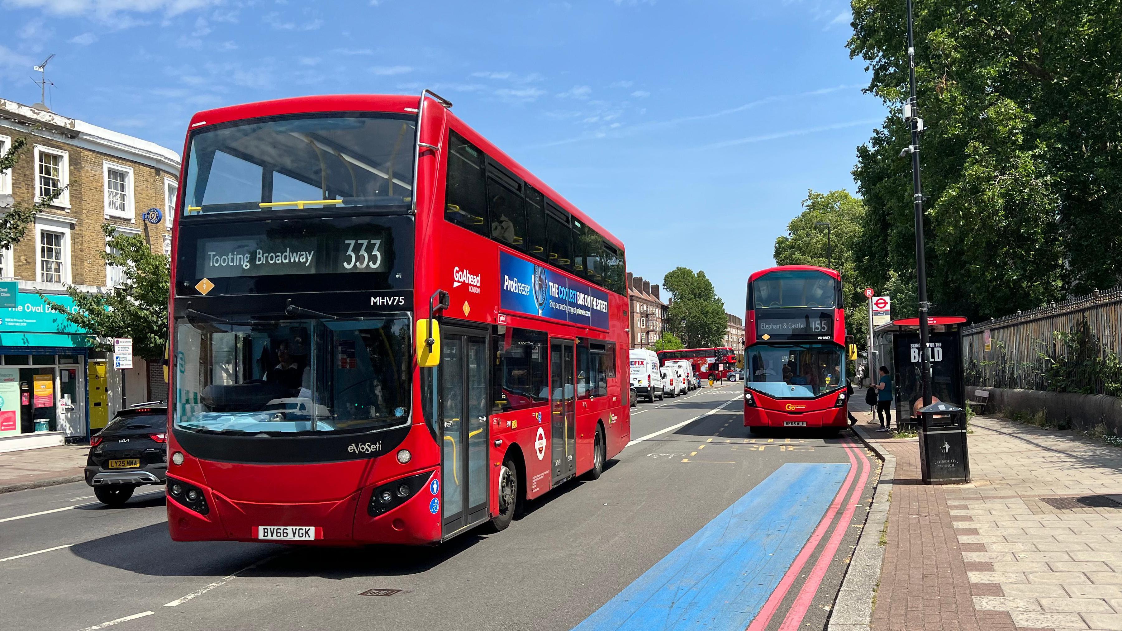 Mayor pledges support for bus drivers in heatwave - AOL