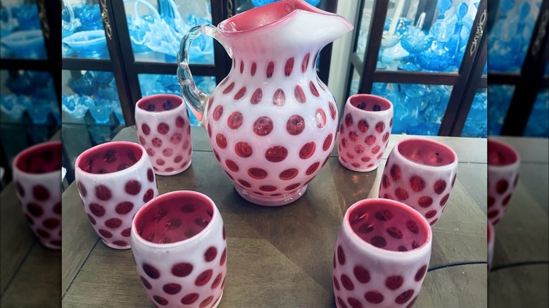 The Old-School '50s Glass Pitcher To Look Out For At Thrift Stores - AOL