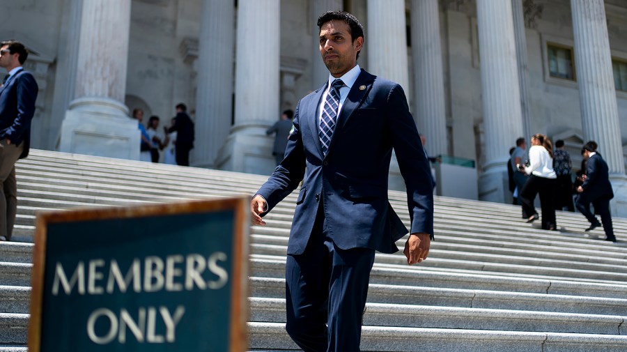 Democrat says he ‘wouldn’t be surprised’ if Trump does not sign ...