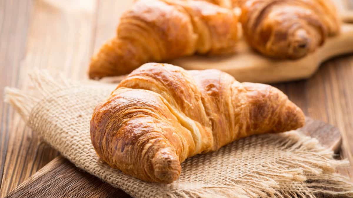15 Everyday Foods with Backstories That Are Completely False - AOL