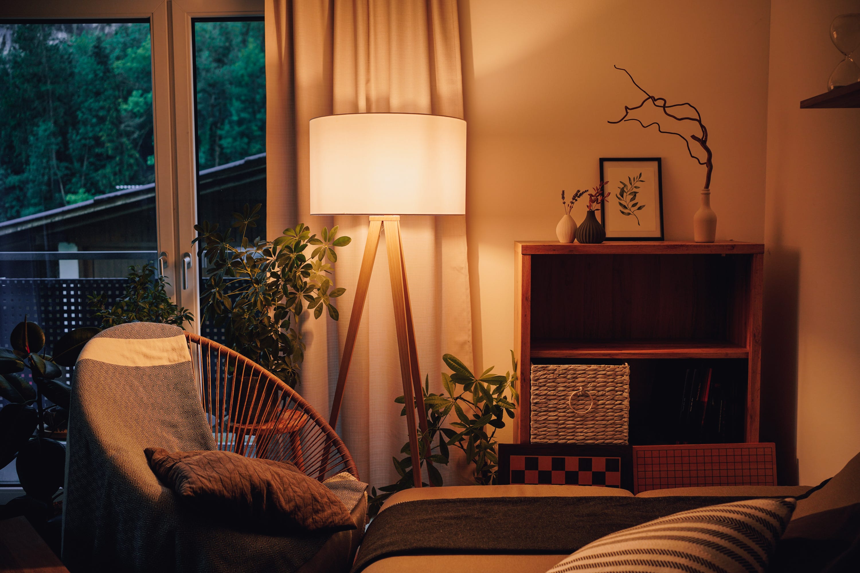 This Common Lighting Mistake Is Making Your Home Look Tacky—Here’s How ...
