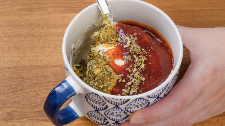 Grilled Hot Dogs Are 10X Better When You Turn This Topping Into A ...