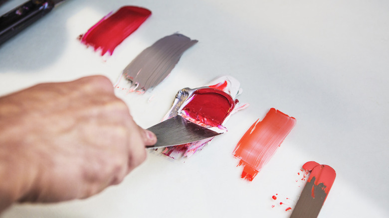 How To Apply The Unexpected Red Theory To Your Home - AOL