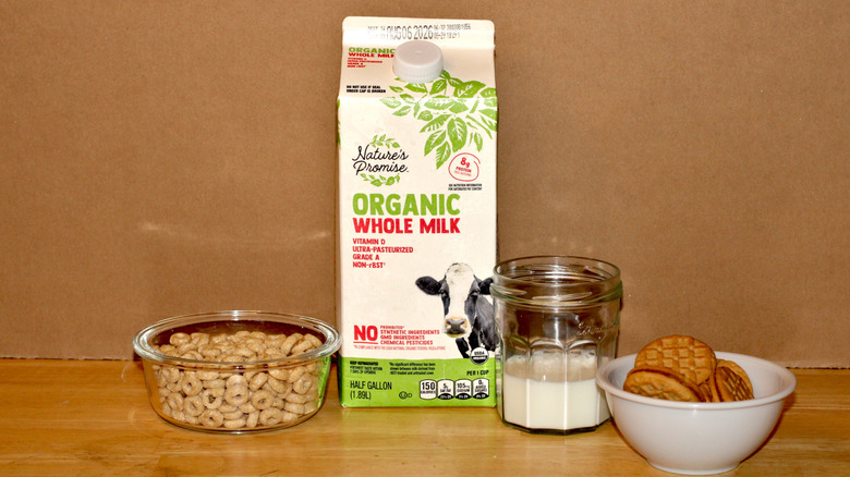 13 Organic Milk Brands, Ranked Worst To Best - AOL
