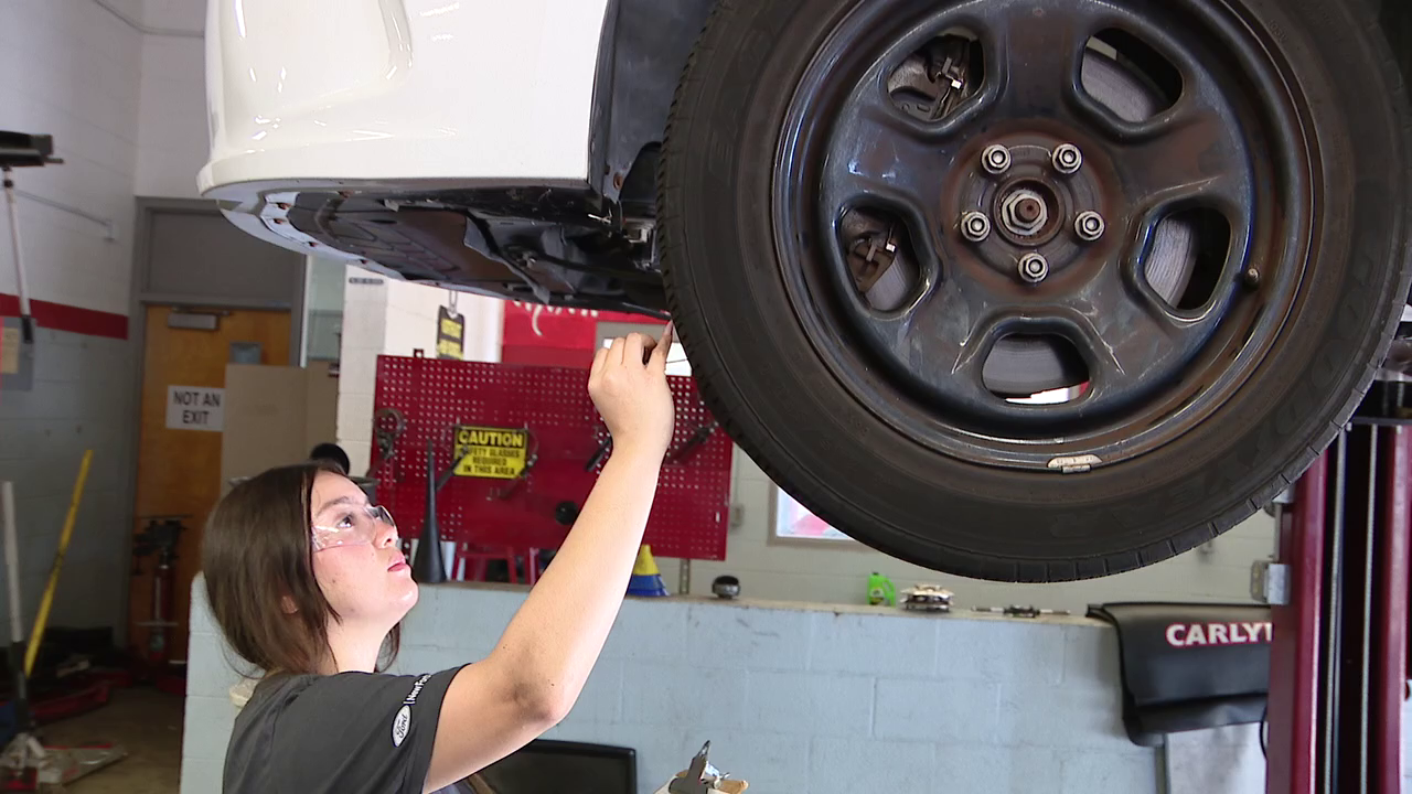 Pinellas County Schools launches girls-only auto maintenance summer ...