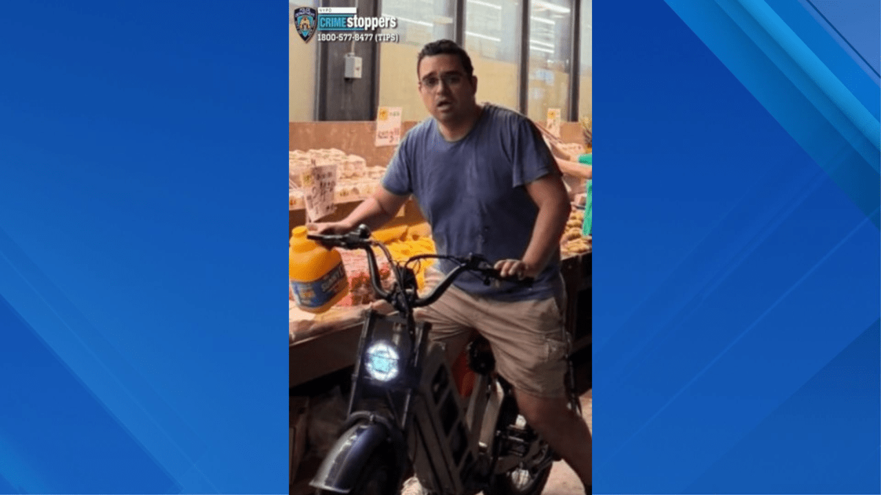 Man in photo may have attacked child in Queens: NYPD - AOL
