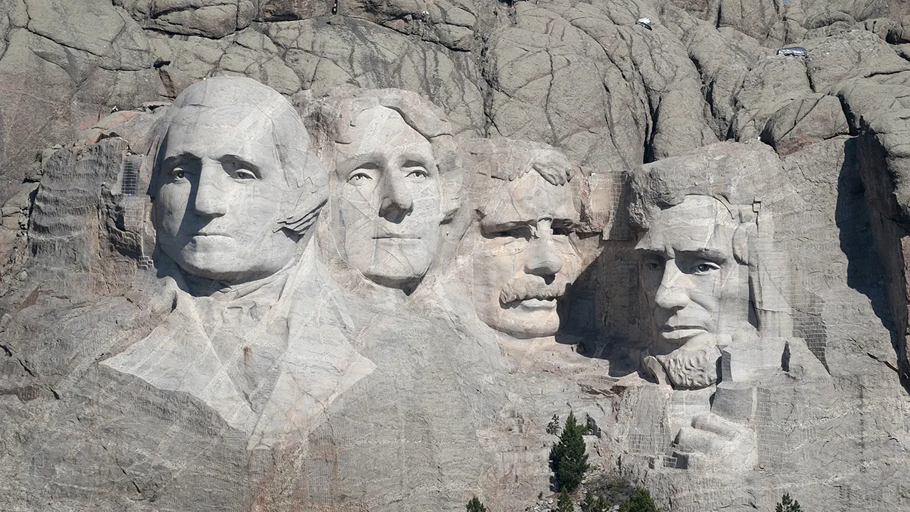 BRET BAIER: This July Fourth, let’s find awe in the places that tell ...