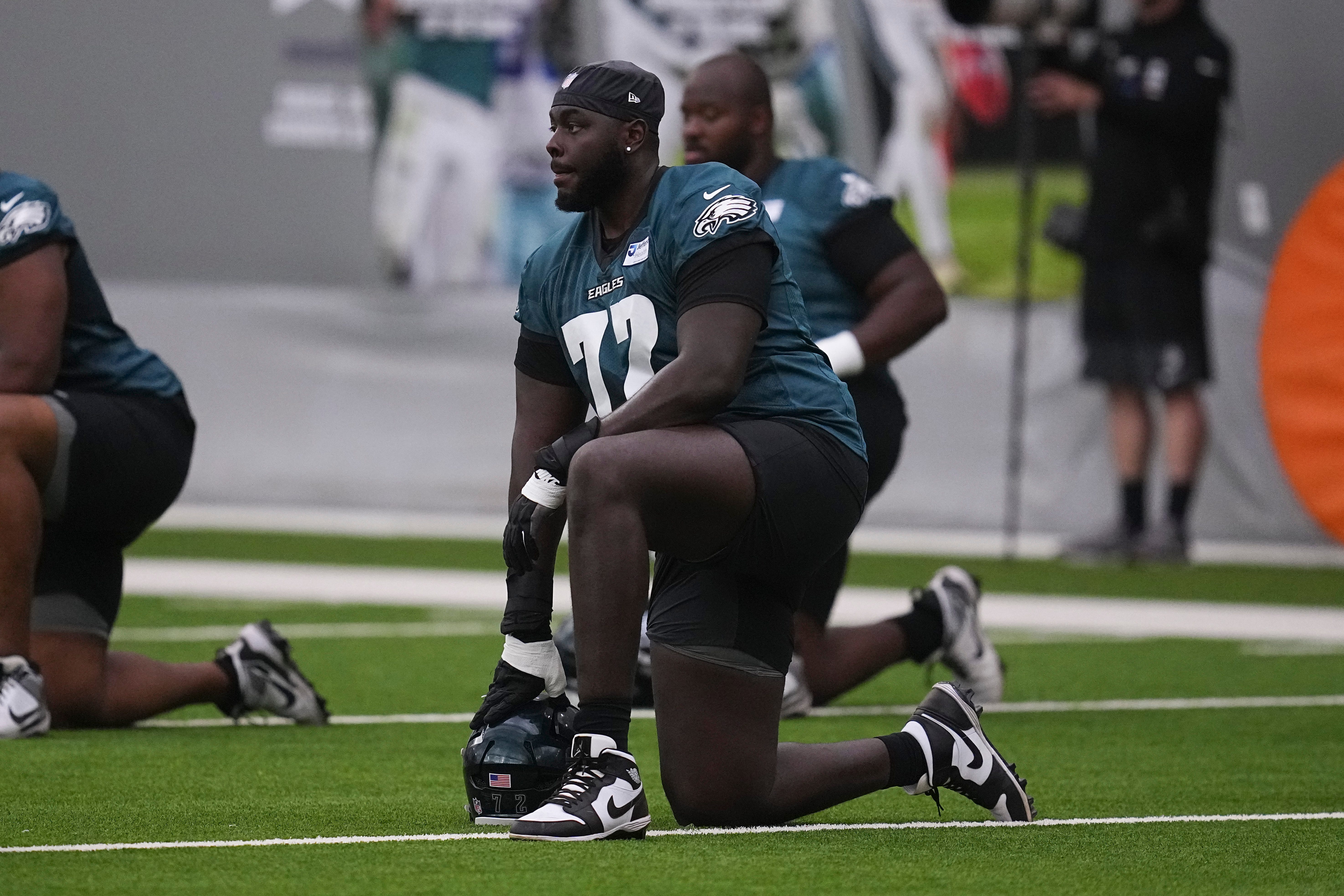 Markel Bell continues to gain valuable experience in Lane Johnson's ...