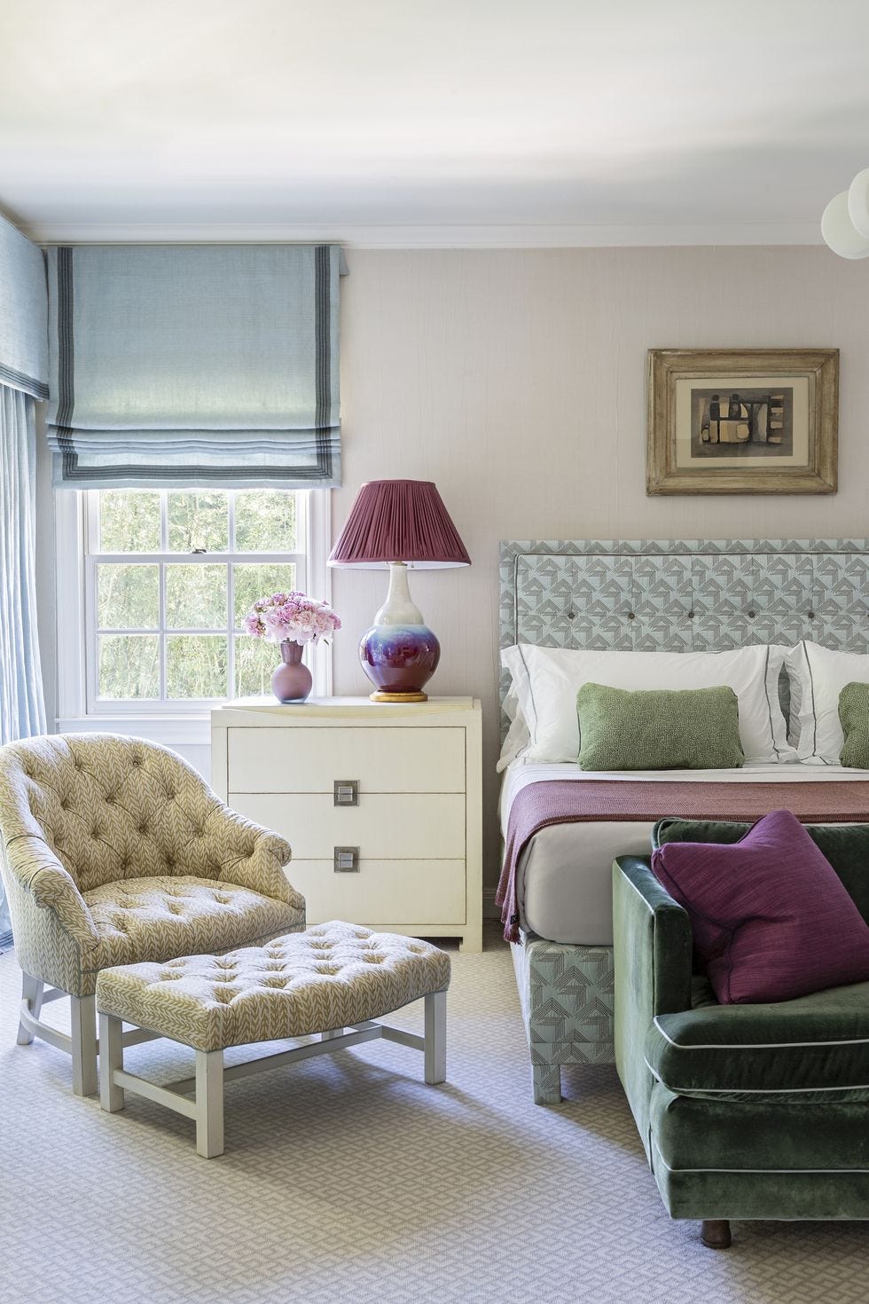 Interior Designers Say This Color Trick Is the Secret to Creating a ...