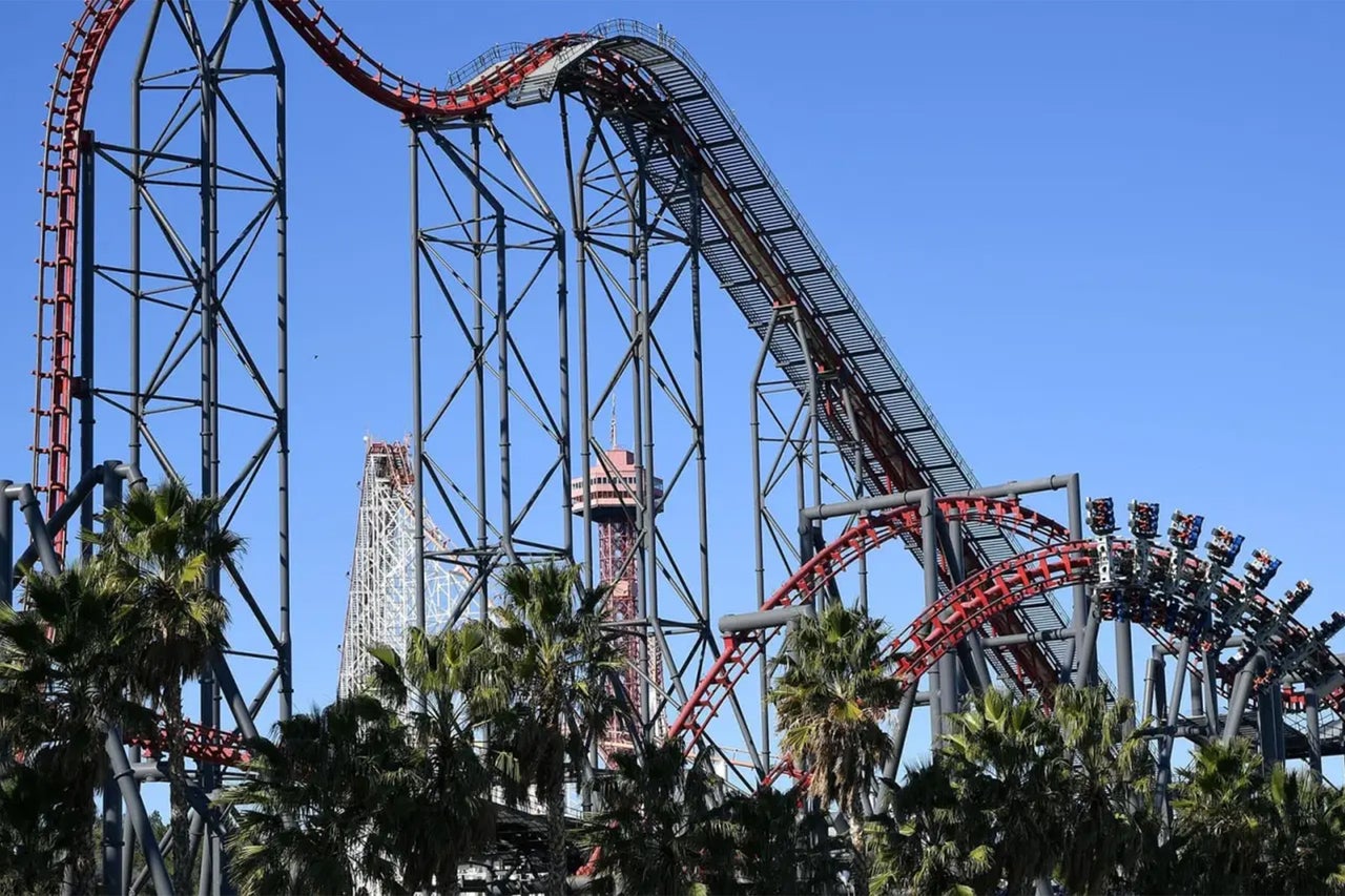Extreme rollercoaster ‘leaves two women with brain injuries’ - AOL