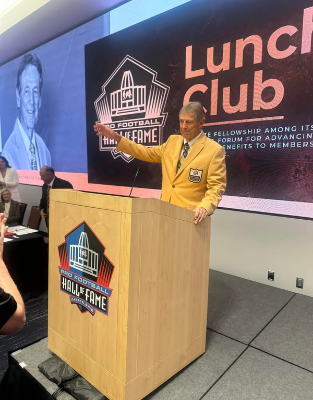 Hall Of Fame Luncheon Club Staying At Tozzis As New Season Begins Aol