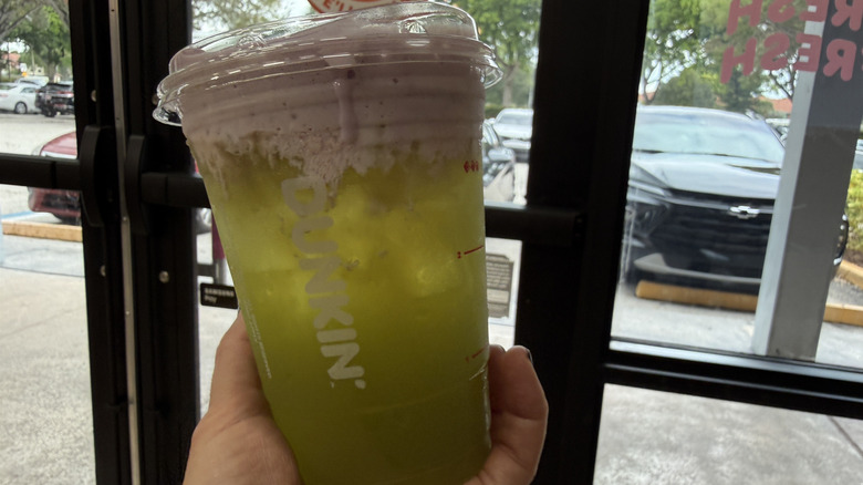Review: Dunkin's Spooky New Drink Menu Is Full Of Treats And Some ...